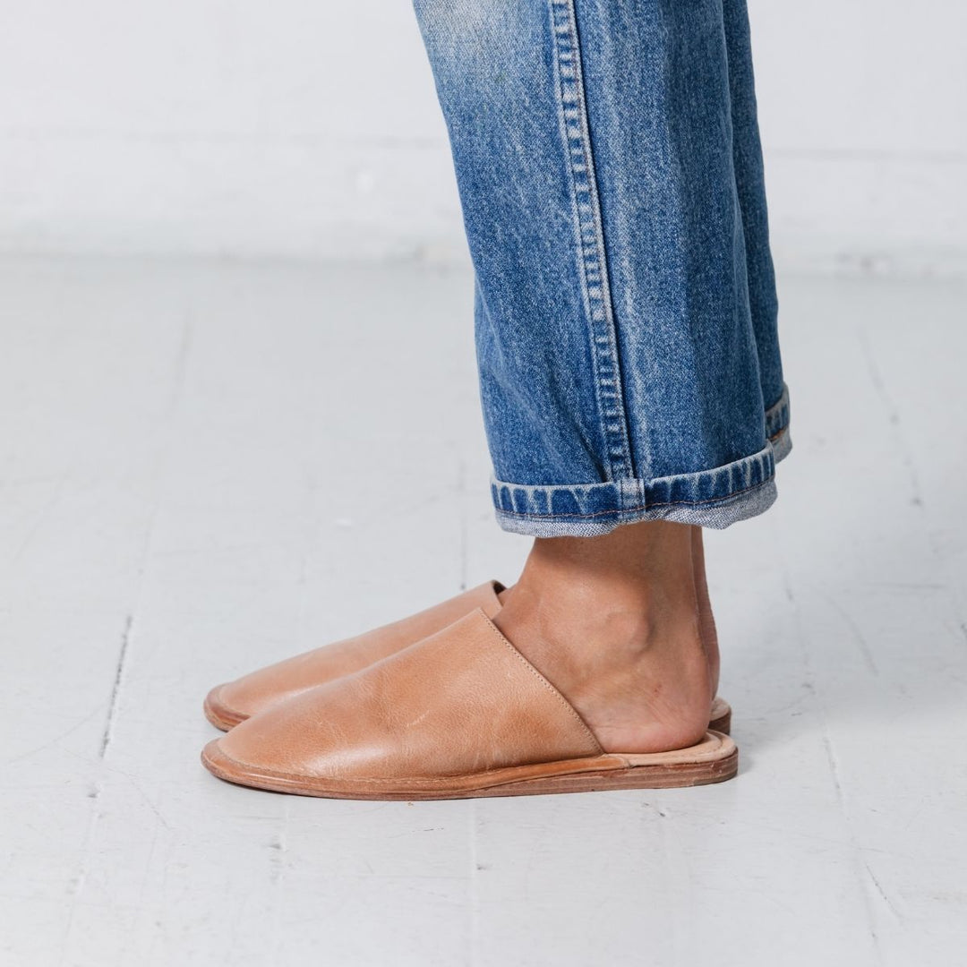 Either/Or: The Slipper [Cognac] – E I T H E R / O R